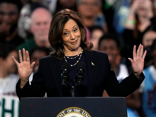 Watch: Kamala Harris Debuts ‘MLK’ Accent at Black Philly Church | 4ever ...